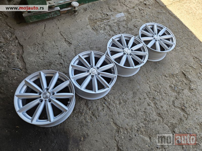 AluFelne 17Coli 5x112 Volkswagen Audi Skoda Mercedes kao nove