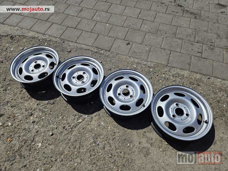 Celicne Felne 15Coli 3x112 Smart kao nove odlicne