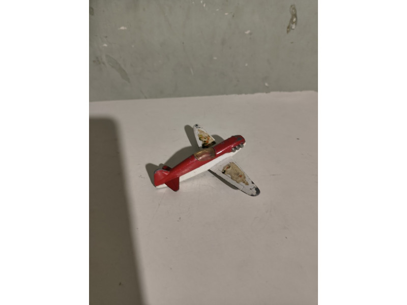 MATCHBOX STARI AVION RAMROB