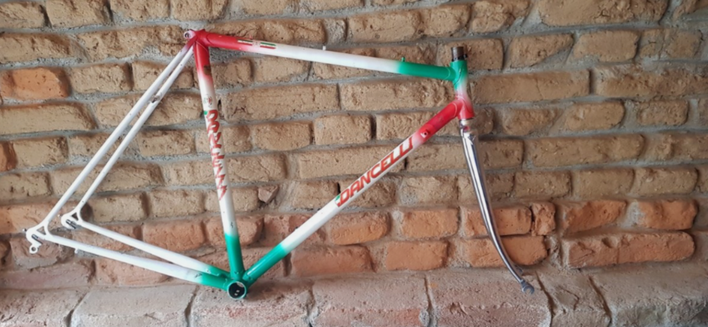 VINTAGE BICYCLE FRAME SET DANCELLI 622
