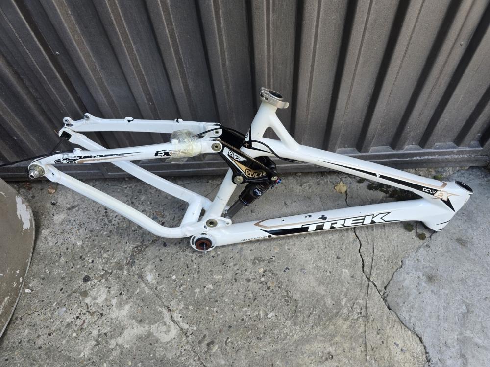 Trek fuel carbon 26