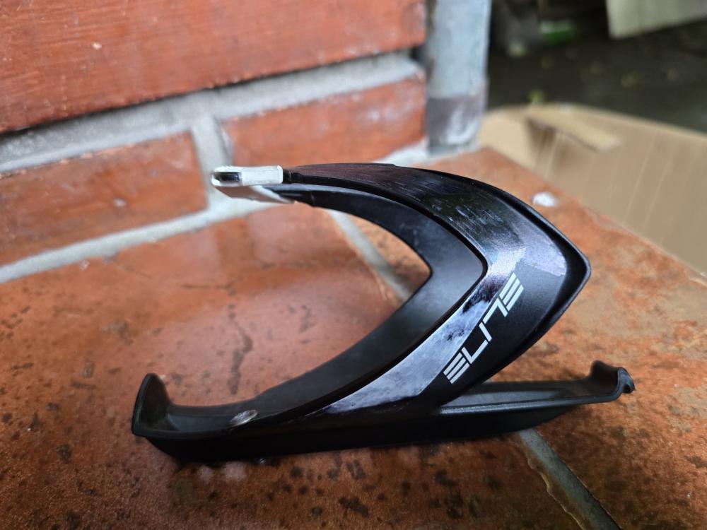 Elite nosac