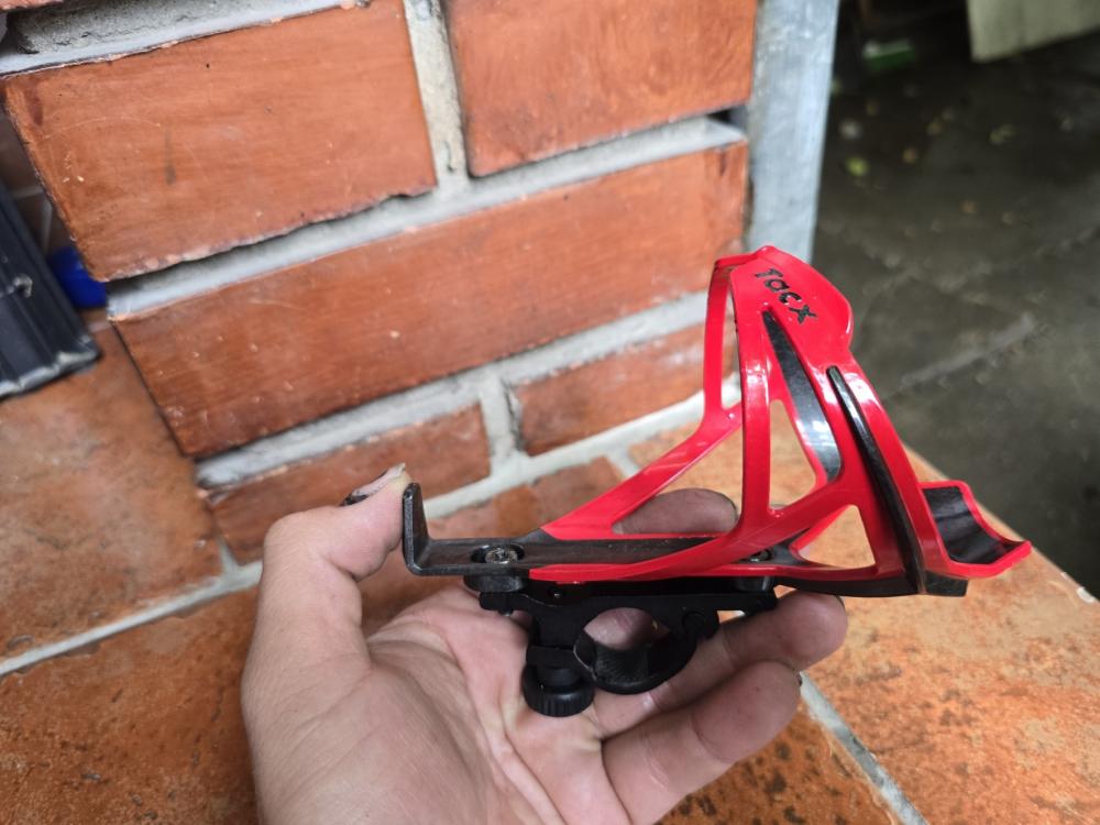 Tacx i bbb adapter da mozete nosac bilo gde stavit