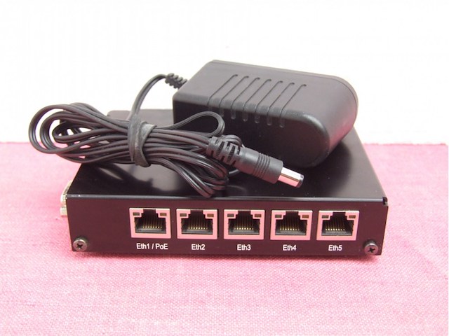 miniRouter 5xEthernet sa POE i Serial ulazima+GARANCIJA
