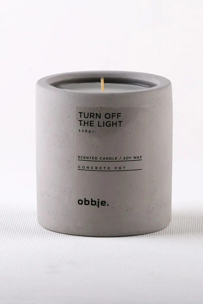Aberto Design Betonska sveća Turn Off The Light Verti, Miris kakaa, Parafina i soja, 8.5 cm, Siva