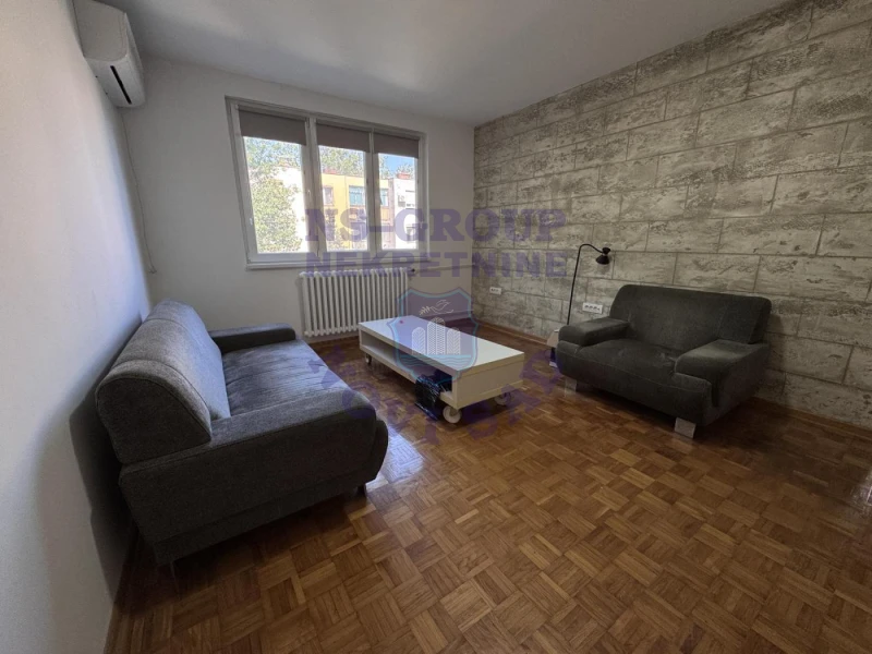 Stara Detelinara, Novi Sad, Janka Čmelika