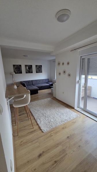 Izdavanje stana 47m² u centru, 250e kirija
Sombor