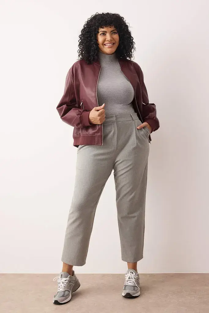 Trendyol Curve Ženske pantalone Tbbaw26Ar00012, Sive