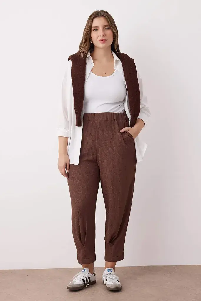 Trendyol Curve Ženske pantalone Tbbss23Ar00002, Braon