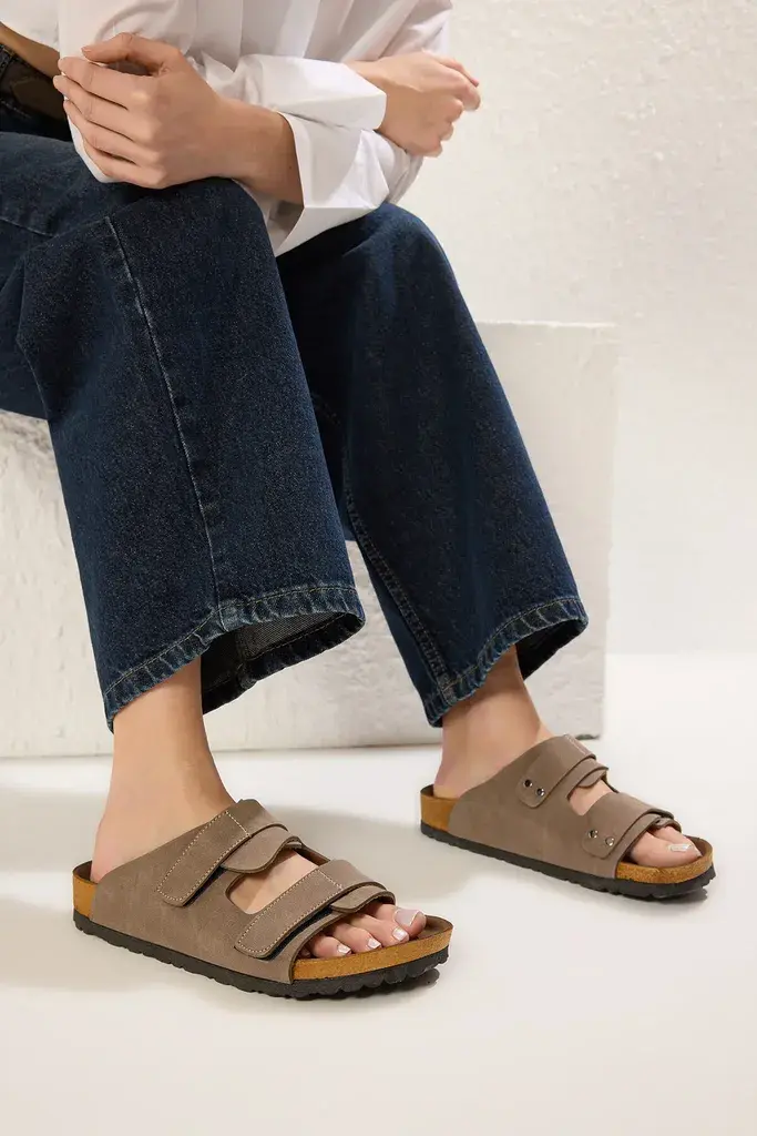 Trendyol Shoes Ženske papuče Takss25Te00002, Bež