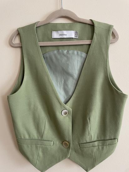 Bershka prsluk XS