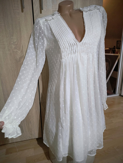 ZARA bela haljinica DANAS 900
