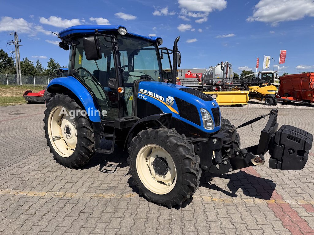 New Holland TD5.75 traktor točkaš