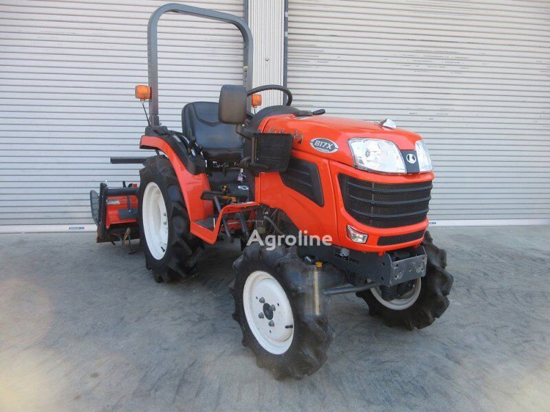Kubota TRACTOR(Kubota) mototraktor