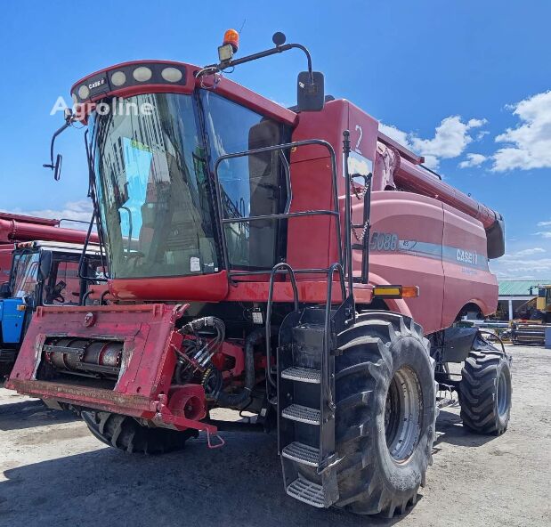 Case IH 5088 kombajn za žito