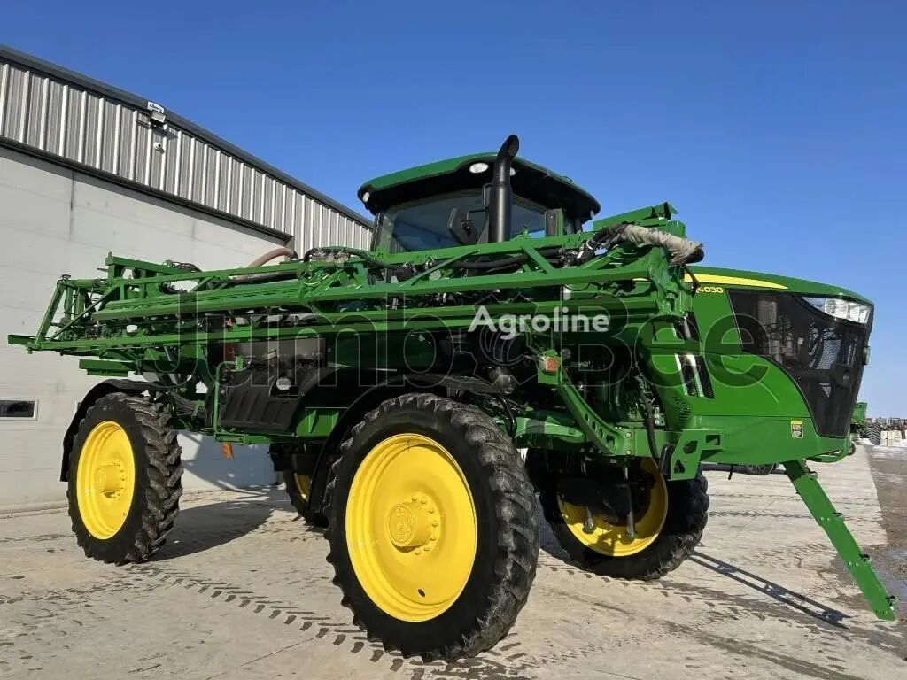 John Deere R4038 samohodna prskalica