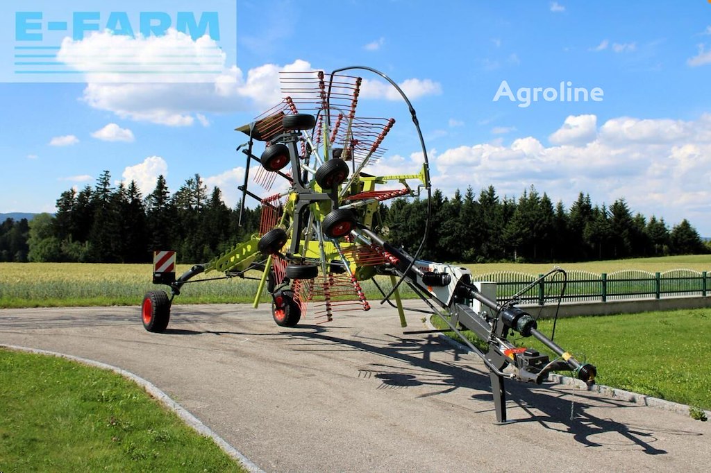 Claas liner 1700 prevrtač sena