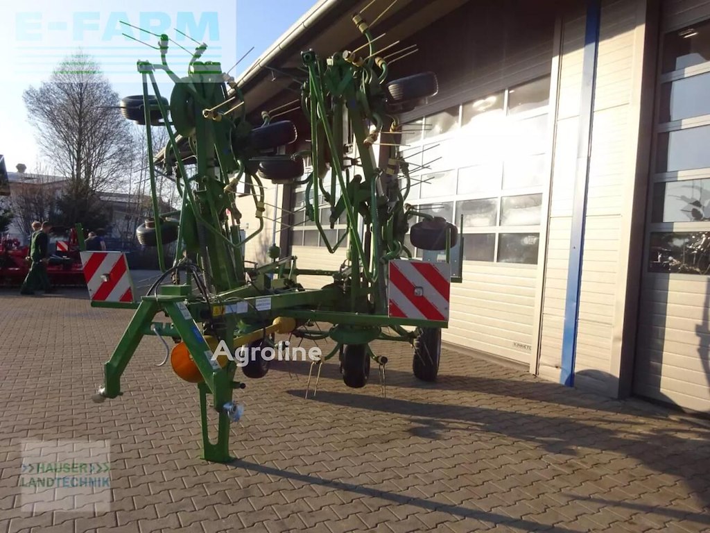 Krone kwt 8.82/8 prevrtač sena