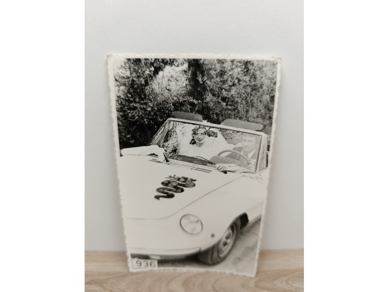 Vintage fotografija mladenci