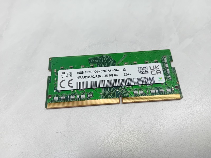 ddr4 16gb PC4 3200MHz 3200AA SK hynix ispravna