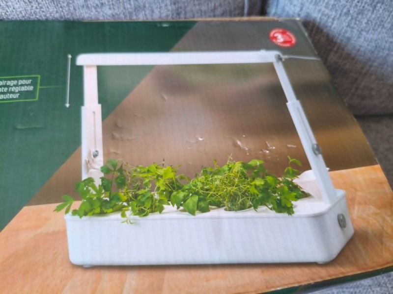 Parkside pametni sistem za uzgajanje biljaka
