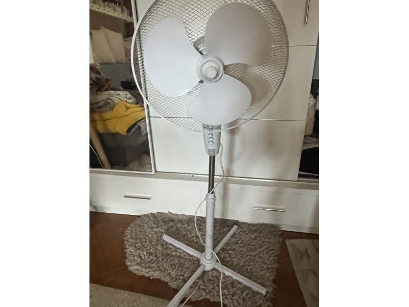 VENTILATOR