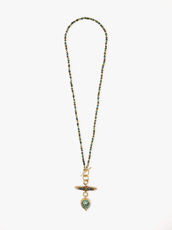 BEADED NECKLACE WITH STONE PENDANT