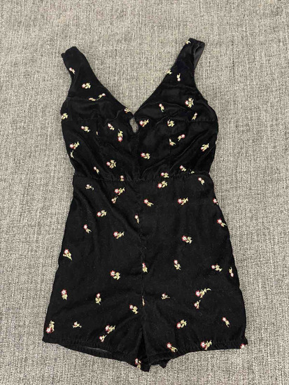 Bershka kombinezon