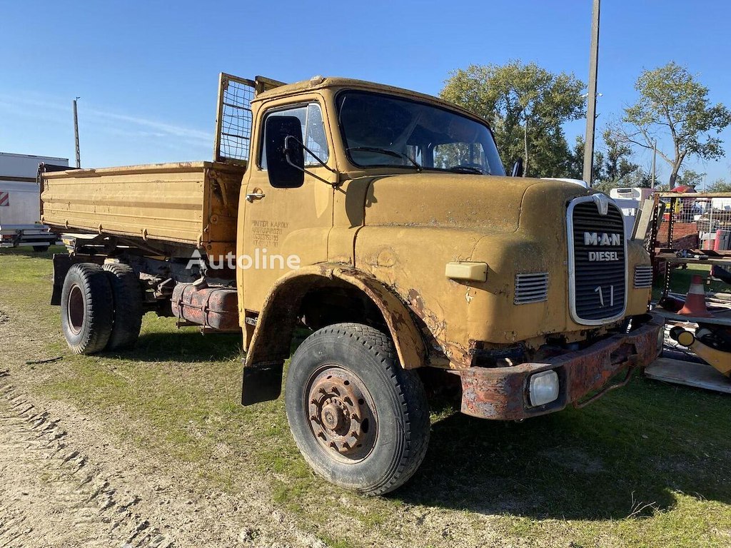 MAN 19.240 4x4 2 150 000 Ft kiper