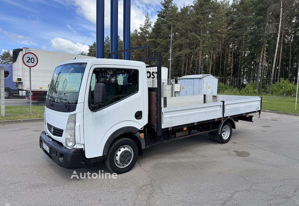 Renault Maxity kamion s ravnom platformom < 3.5t