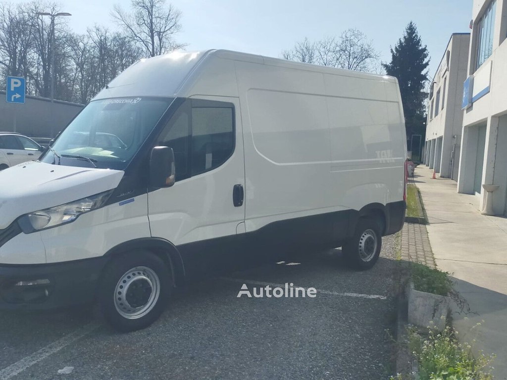 IVECO DAILY 35S14 - 3520 H2 minibus furgon