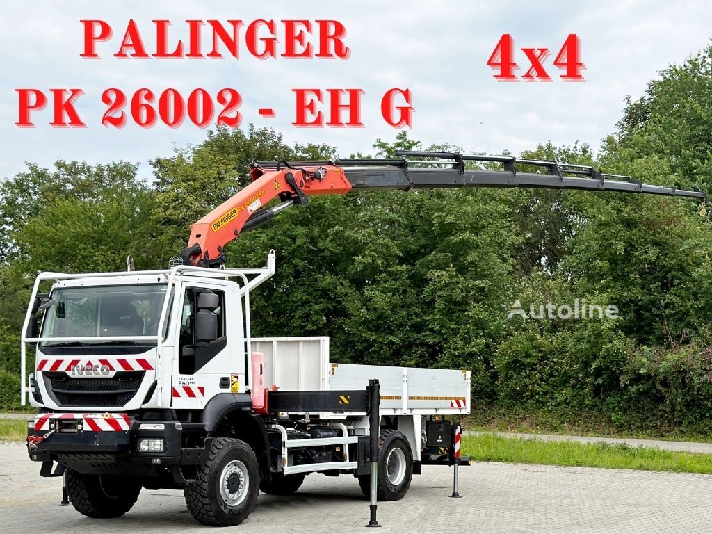 IVECO TRAKKER 360 kamion s ravnom platformom