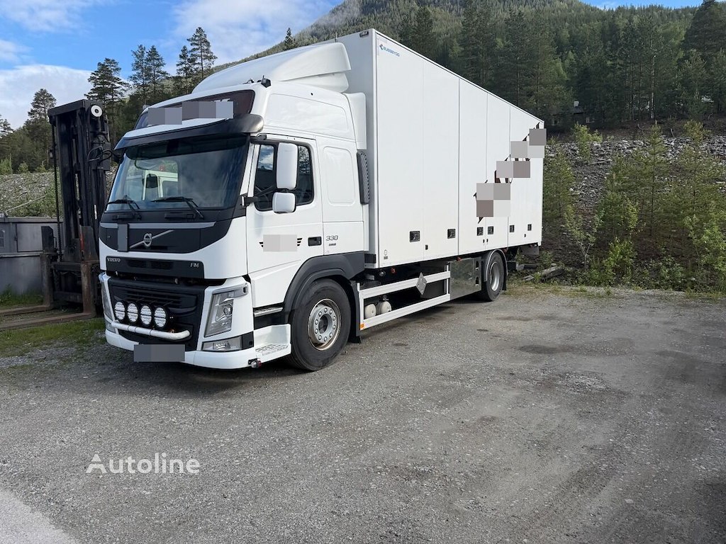 Volvo FM330 4x2 Skapbil m/ full sideåpning og Zepro løftelem kamion furgon