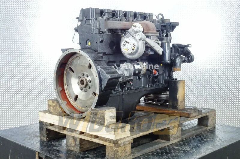 Cummins 6BT5.9 motor
