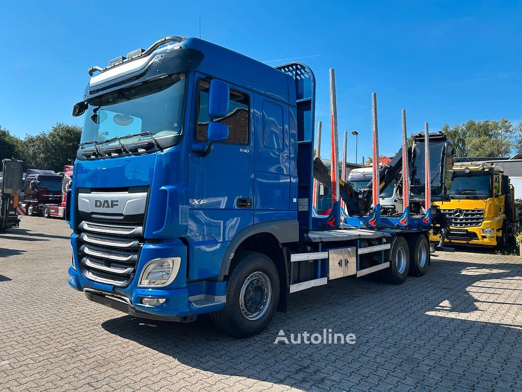 DAF XF 530 kamion za prevoz drva