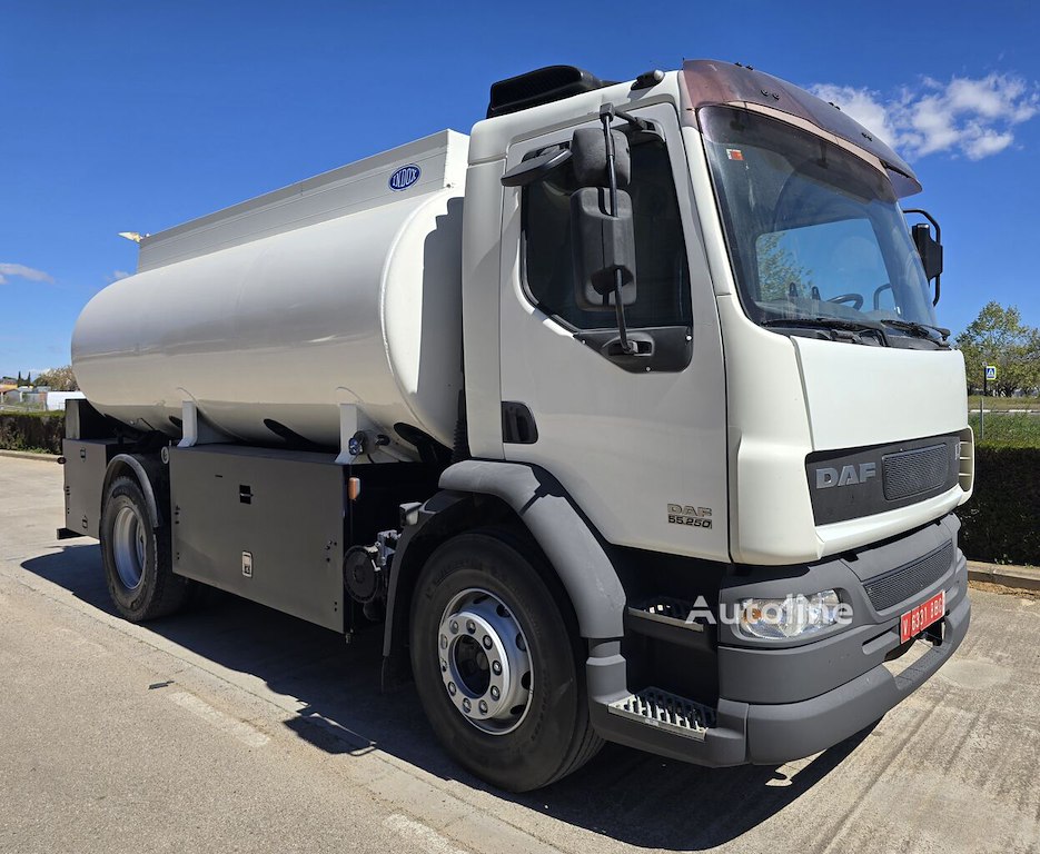 DAF LF 55 250 autocisterna