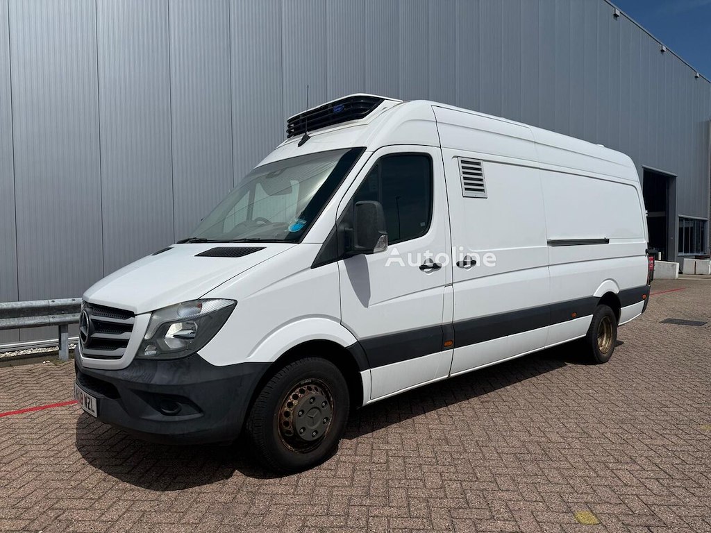 Mercedes-Benz Sprinter vozilo za prevoz ptica