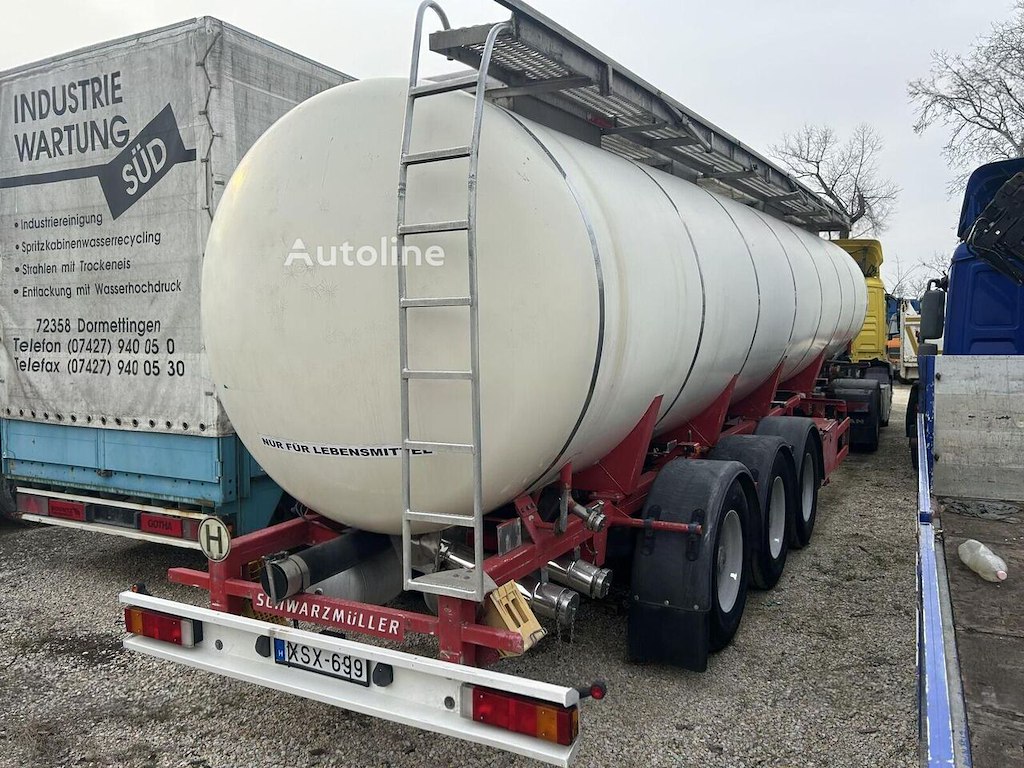 Schwarzmüller TS 3/E tartályos 7 900 000 Ft + ÁFA Bruttó: 10 033 000 Ft poluprikolica autocisterna