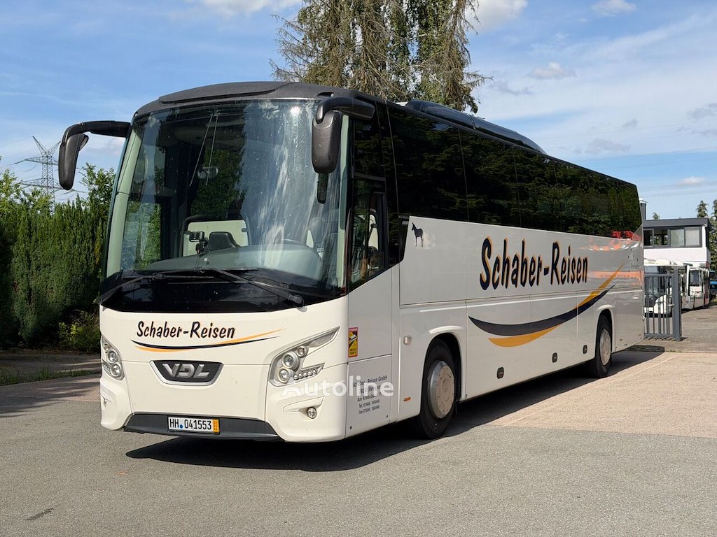 VDL Futura FHD2 129/440 turistički autobus