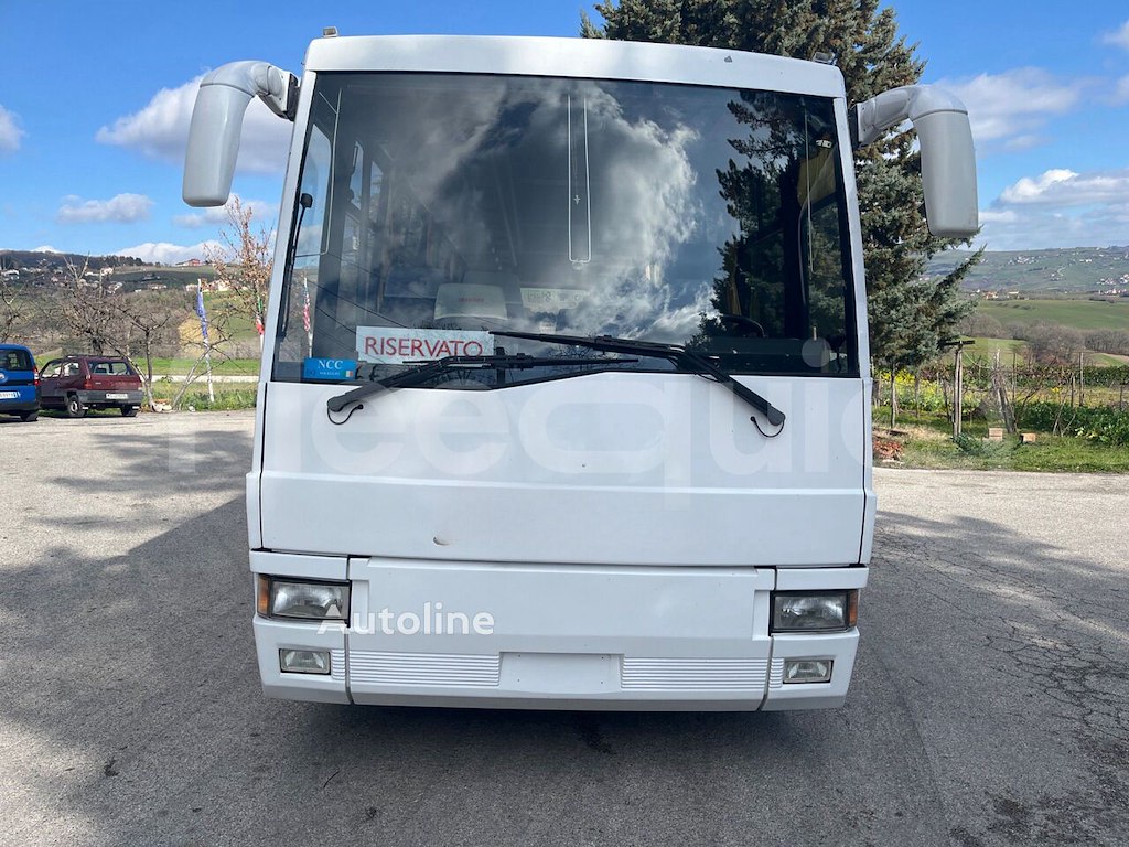 IVECO Orlandi prigradski autobus