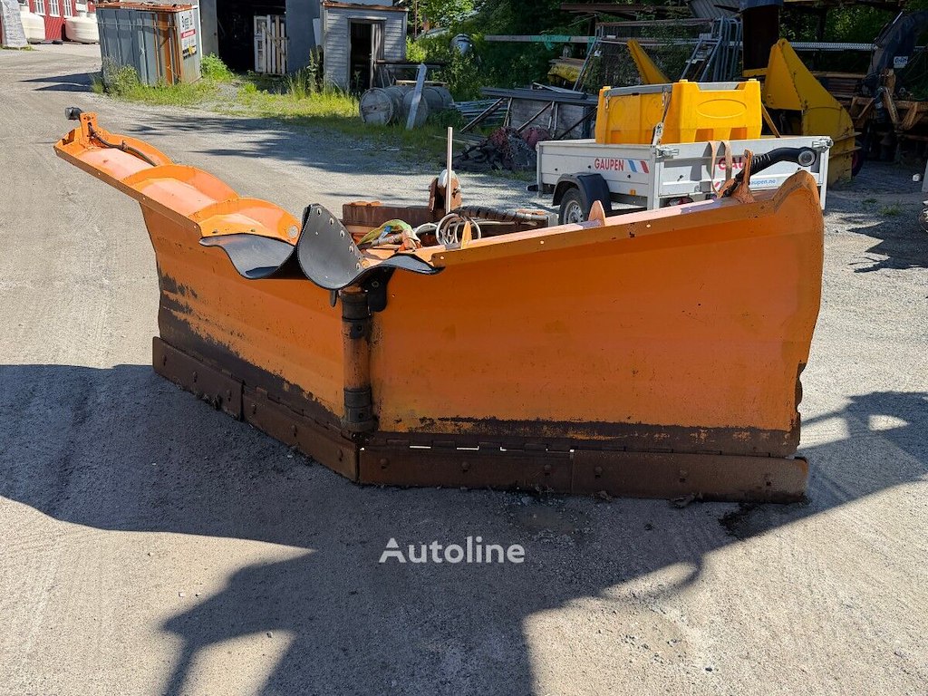 Prodaje se Tellefsdal 320 CM - V-PLOG - TREPUNKTFESTE raonik za sneg na aukciji