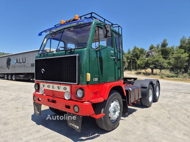 Volvo F89 tegljač