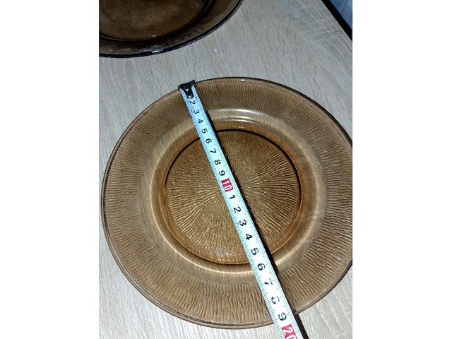 Stakleni tanjir 2 +1 / braon