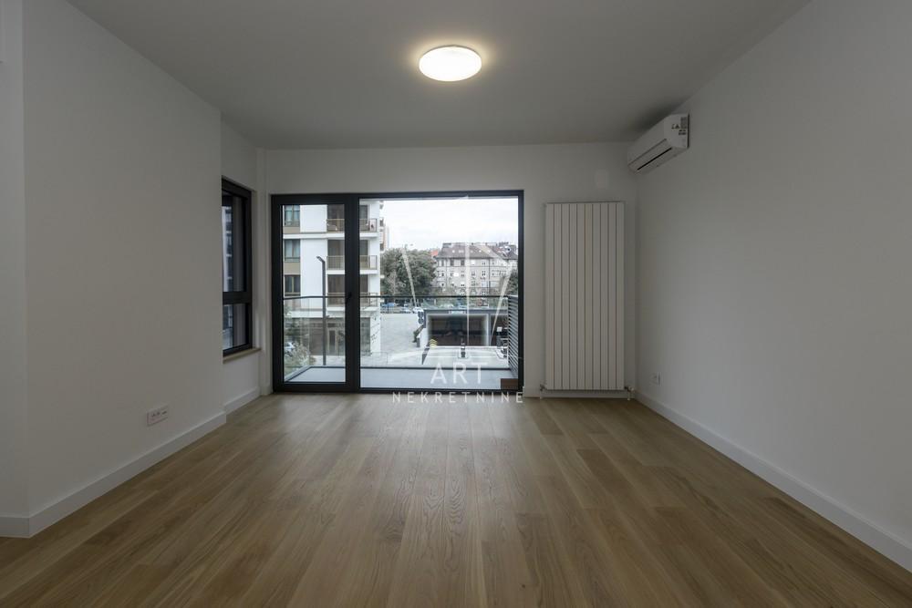 Luke Ćelovića Trebinjca, Trosoban stan na prodaju, 78m2, 425.000€