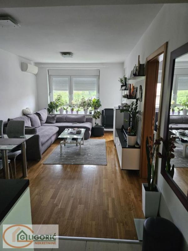 Jednoiposoban stan na prodaju, 37m2, 119.000€