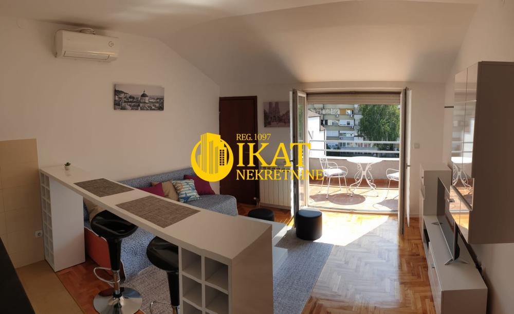 Paje Jovanovića, Dvosoban stan na prodaju, 40m2, 160.000€