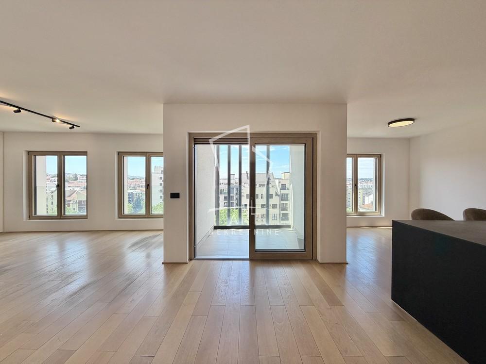 Sazonova, Trosoban stan za izdavanje, 132m2, 1.600€