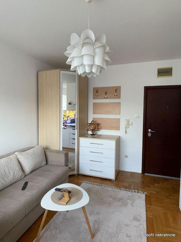 Marka Miljanova, Jednosoban stan na prodaju, 28m2, 100.000€