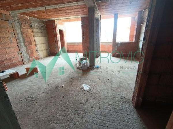 Trosoban stan na prodaju, 97m2, 259.899€