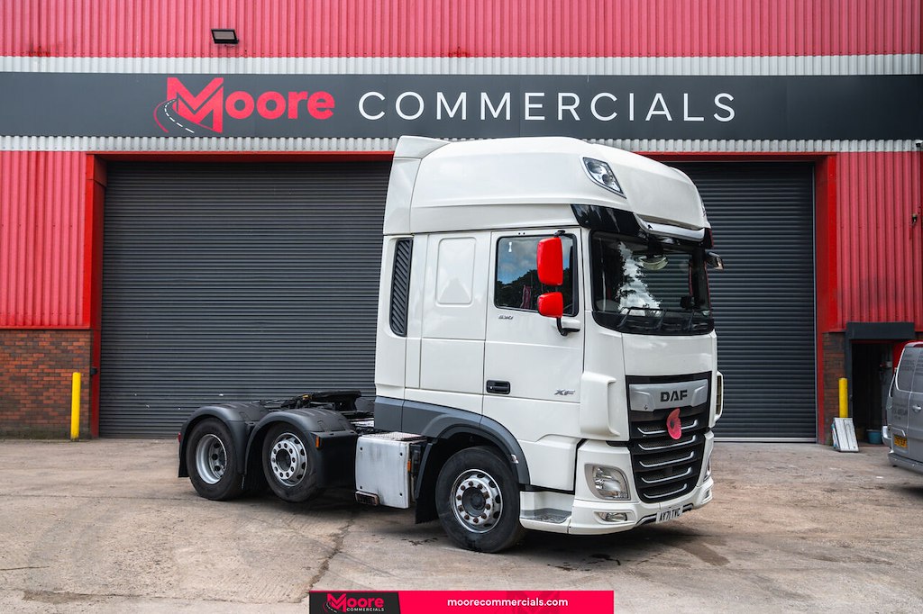 DAF XF 530 FTG Super Space Cab tegljač